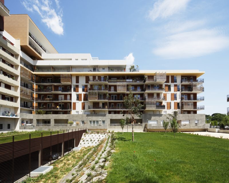 Millenium housing building - Architecturestudio