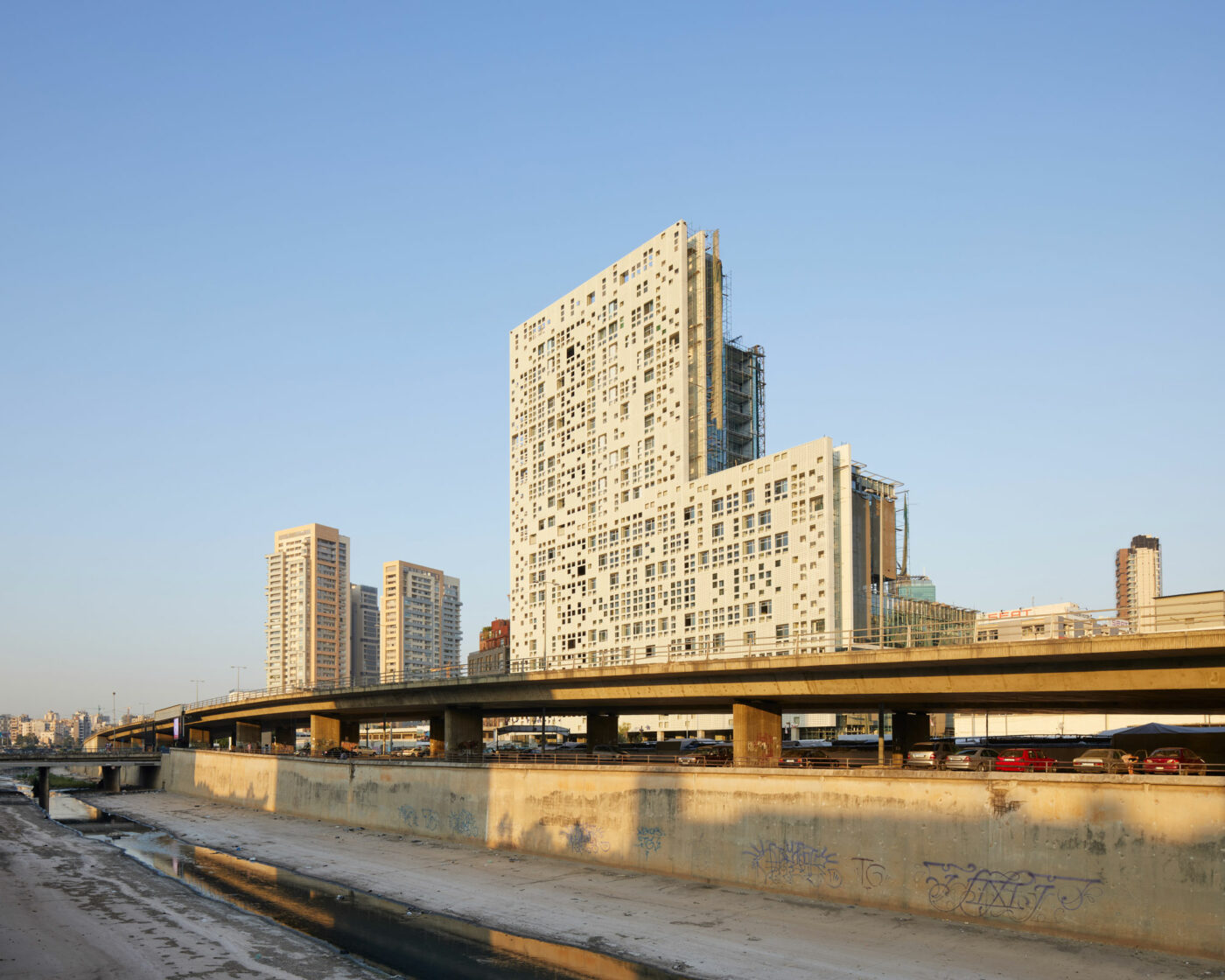 Tour mixte "Al Nahr" - Architecturestudio