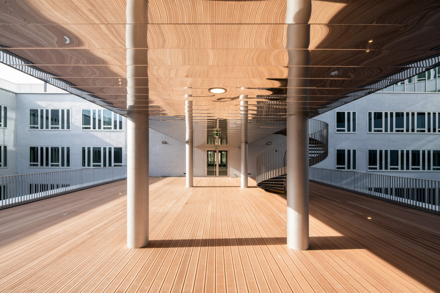 Eiffel Office Building - Architecturestudio